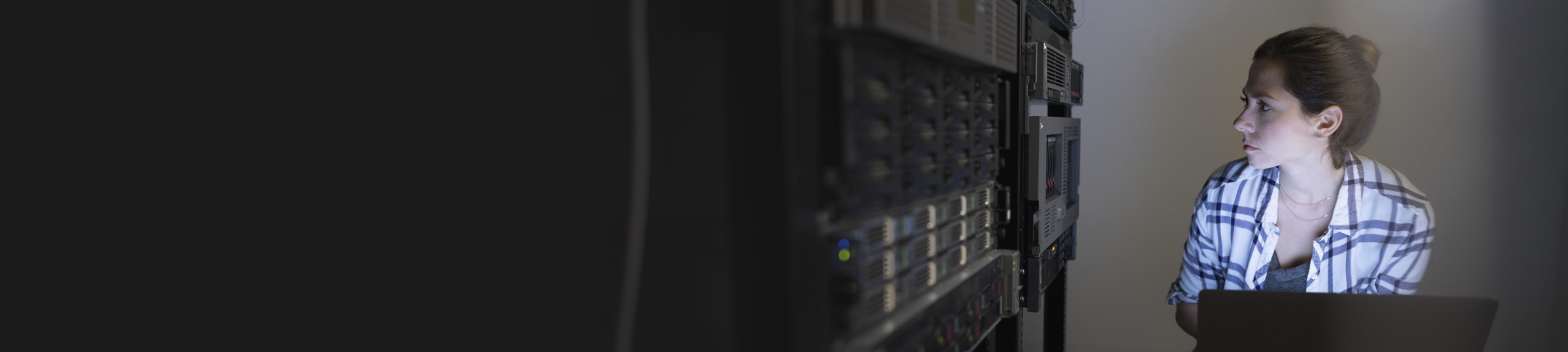 FMA-BACKGROUND-TECH-SERVICES2 - Atlona® AV Solutions – Commercial & Education